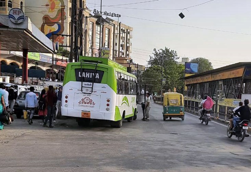 Indore Traffic Police: इंदौर ट्रैफिक पुलिस ने यातायात नियमों के उल्लंघन ...