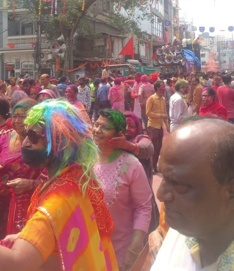 Live Indore Rangpanchami Ger 2024: रंगों में सराबोर हुआ इंदौर, गेर में ...