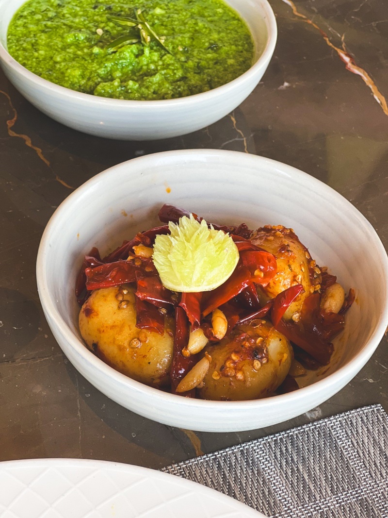 Malwa Food Festival Royal Cuisine: इंदौर में सज गई युद्ध से राजपरिवार ...