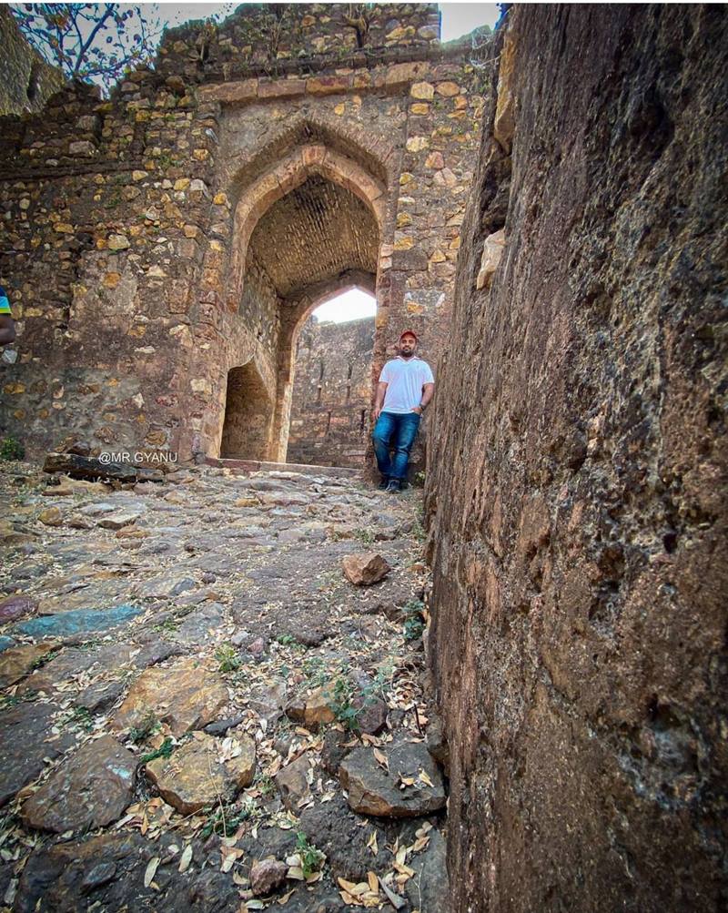 Tourist Place In Indore: रोमांच से भर देता है जोगा किला और उसका खूबसूरत सफर