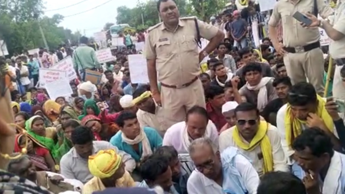 Kannod News: युवक की हत्‍या के मामले में प्रदर्शन, प्रशासन ने तत्काल ...