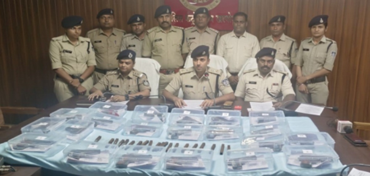 ऑर्डर पर तस्‍करों के लिए बनाता था पिस्‍टल में लगने वाली बैरल... खरगोन ...