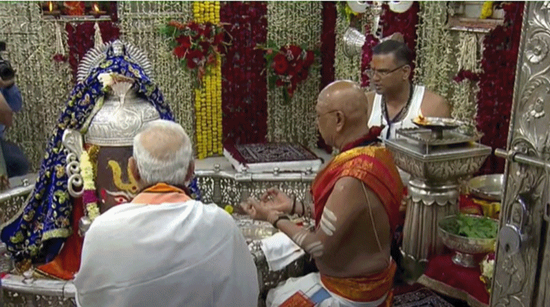 Mahakal Lok Lokarpan: VIDEO प्रधानमंत्री नरेन्‍द्र मोदी की शिव भक्ति ...