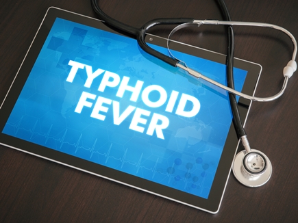Typhoid: लंबे समय तक बुखार आना टाइफाइड की आशंका, इन लक्षणों से करें पहचान