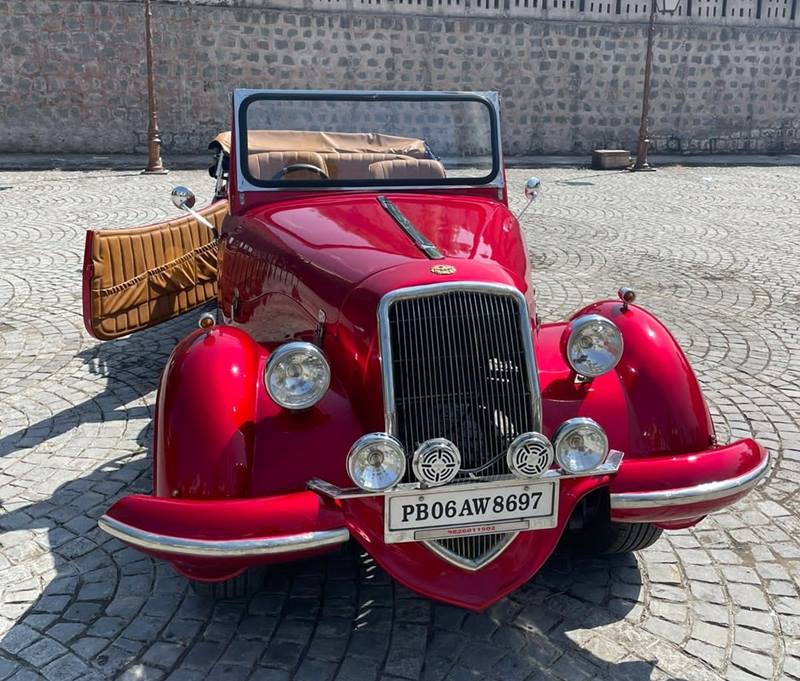 Trend in Indore: सुपर स्पोर्ट्स कार ही नहीं, विंटेज कारों में भी ...