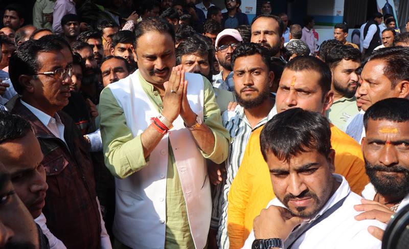 Indore Election Results 2023: रोमांचक त्रिकोणीय मुकाबले में मनोज का ...