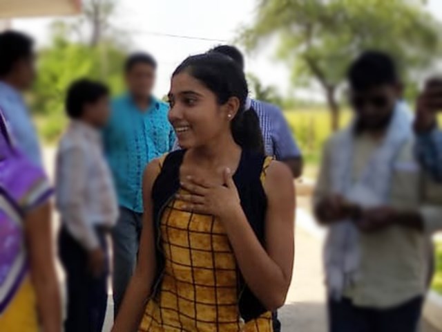 Chhattisgarh CGBSE 10th result 2019: रायगढ़ की निशा पटेल ने 99.33% अंक ... Chhattisgarh CGBSE 10th result 2019: रायगढ़ की निशा पटेल ने 99.33% अंक ...