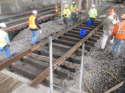 नॉन इंटरलॉकिंग से हरिद्वार-दिल्ली रूट बाधित