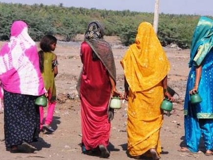 योजनाओं में गड़बड़ी, उधार के भरोसे पंचायतों को किया ODF