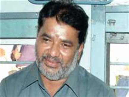 नितिन पटेल के बाद गुजरात में एक और मंत्री नाराज हुए