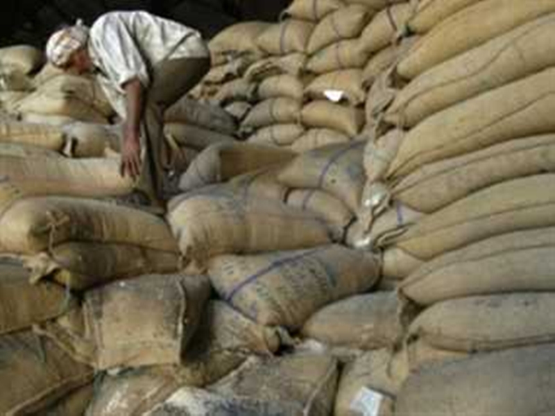 Guna News : पीडीएस का 950 बोरी चावल जब्त, दो गोदाम संचालकों पर केस ...