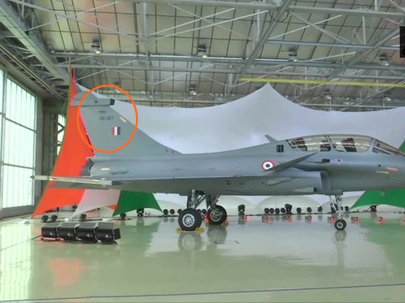 Rafale Shastra Puja: भारत को मिले पहले राफेल पर लिखा है RB 001, जानिए ...
