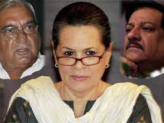 सोनिया तय करेंगी हुड्डा व चह्वाण का भविष्‍य