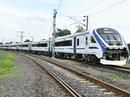 Train-18 : ट्रेन-18 का नाम रखा गया 'वंदे भारत' एक्सप्रेस, दिल्ली से ...