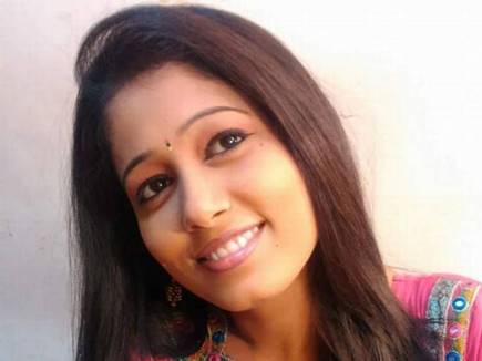 टीवी एंकर ने की आत्महत्या, लिखा- 'दिमाग ही मेरा दुश्मन'