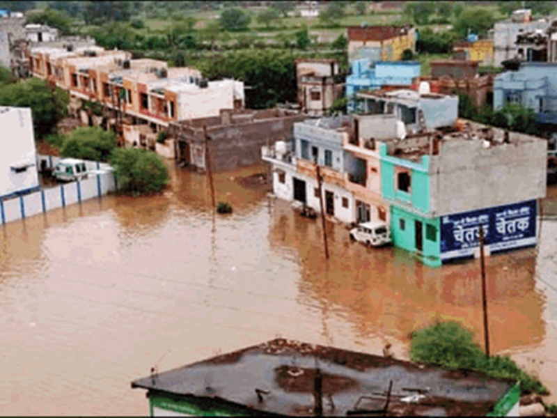 MP Weather Updates : विदिशा और रायसेन में जोरदार बारिश से जलमग्न हुआ शहर