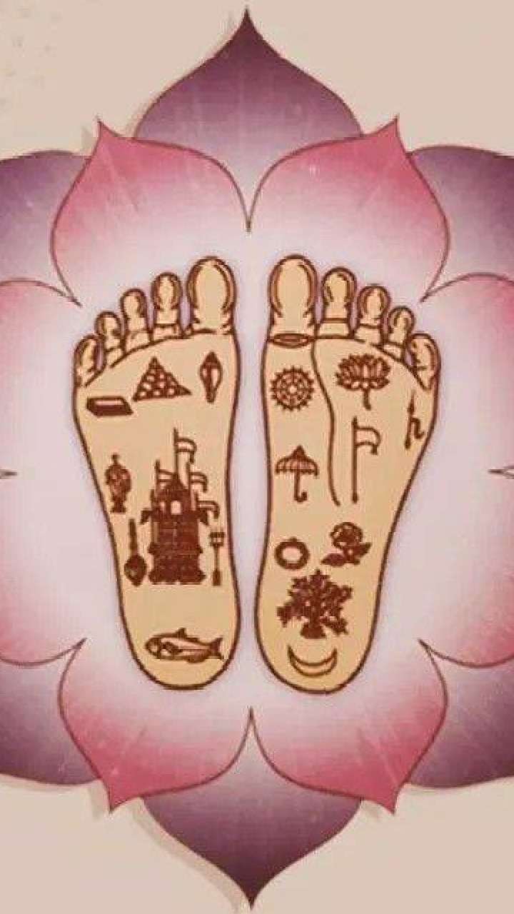 Feet Astrology: भाग्यशाली पैर कैसे होते हैं? जानें